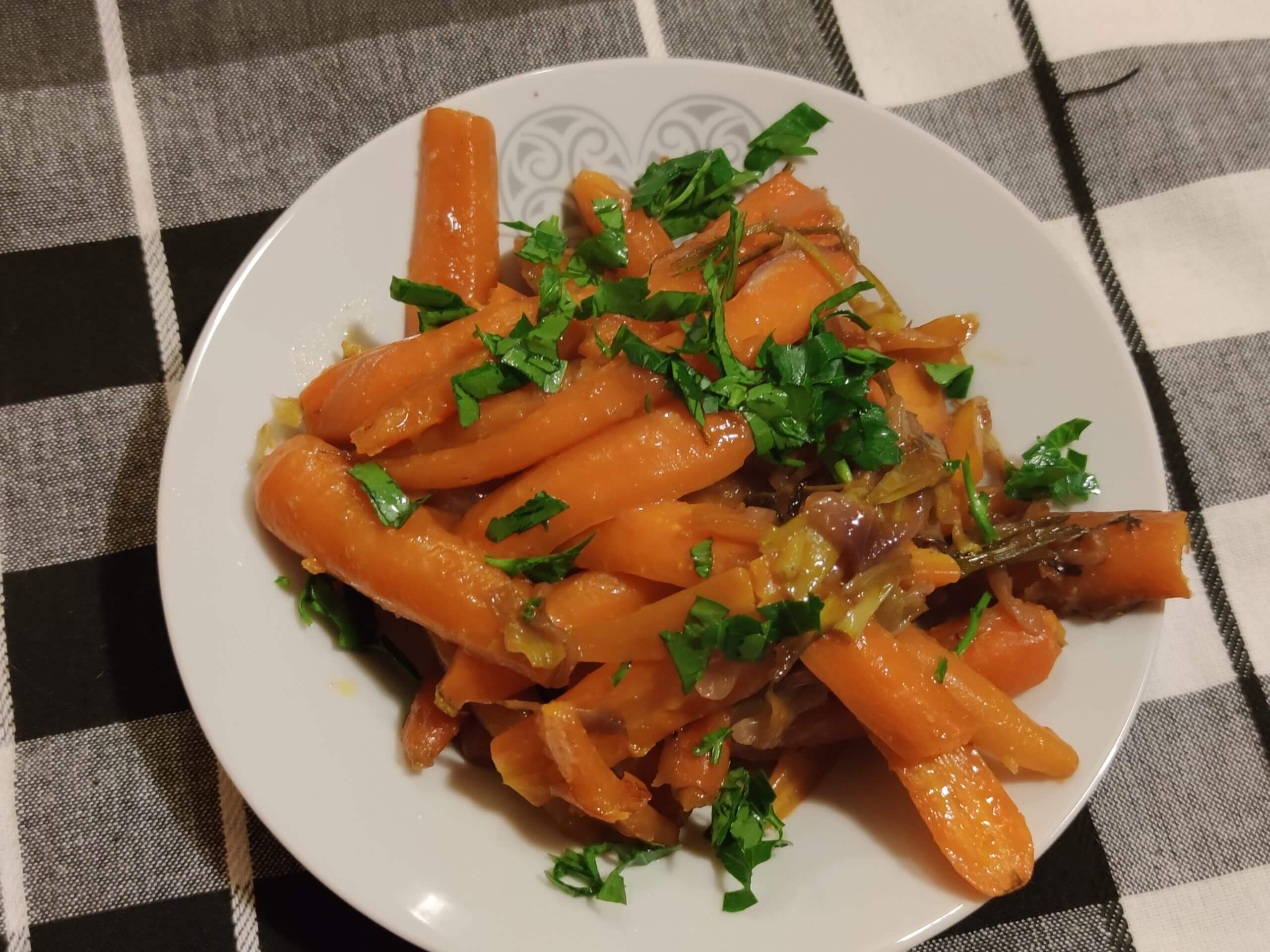 Carottes à l'orange - MimineCuisine - Recette de cuisine facile